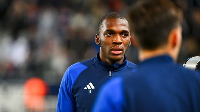 Ex-Girondins : Emmanuel Biumla prolonge avec le SCO d'Angers - actu ...